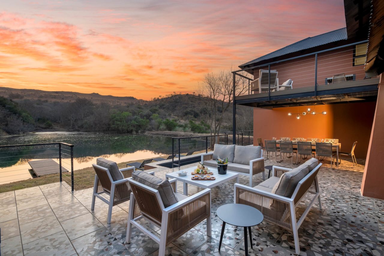 Book Now - Riverhorse Cradle